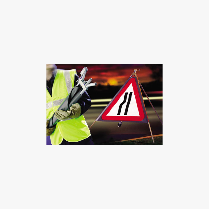 Aluminium 750mm Class 2 Reflective Offside Lane Signs - Safety Sign UK